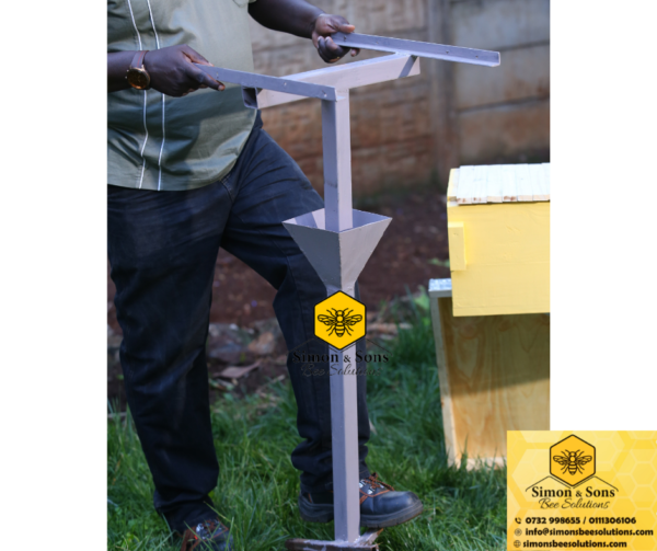 Hive Stands - Metal - Honeypot
